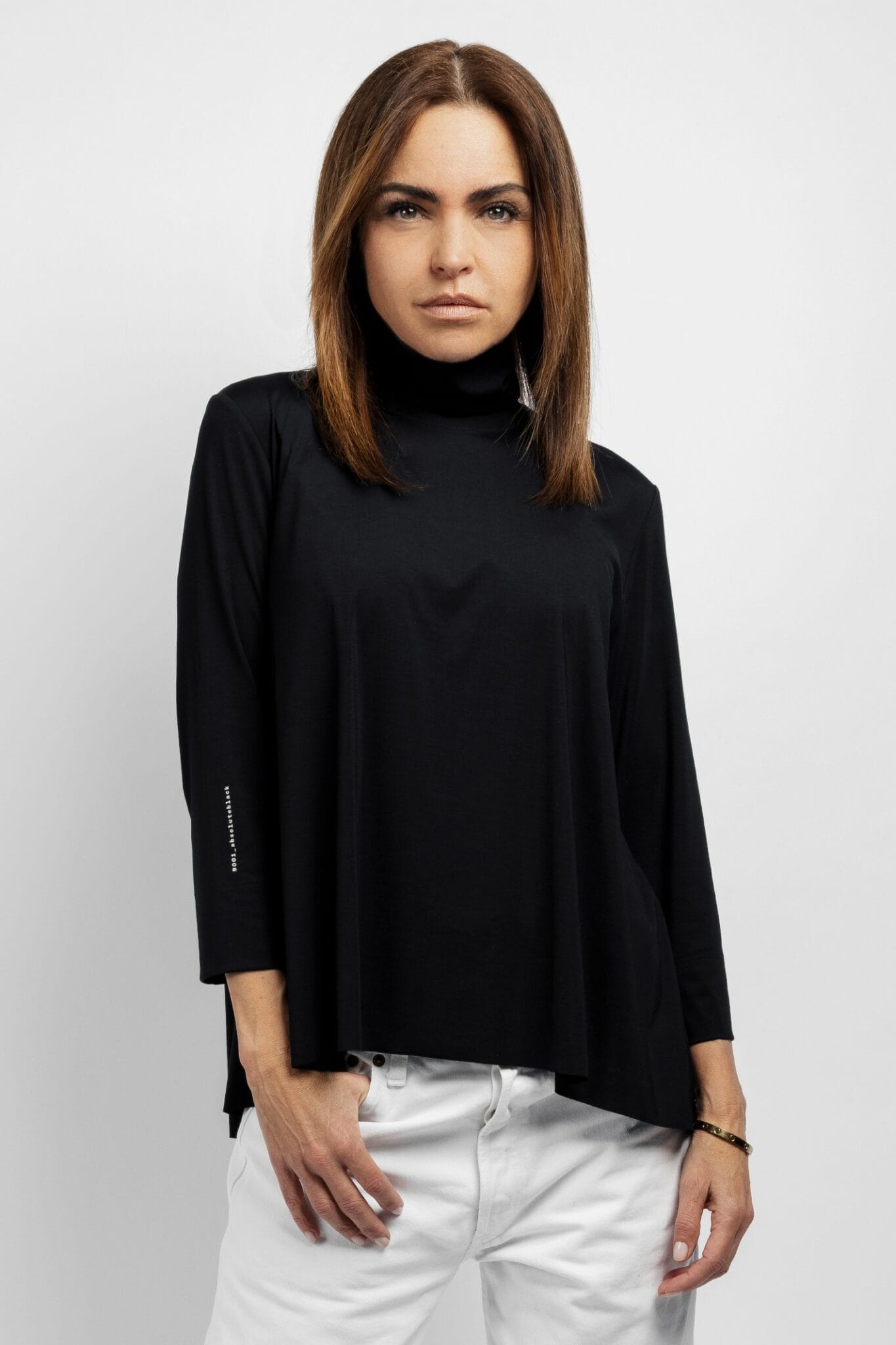 Mindful Fashion from Austria - deepwhiteblack.com